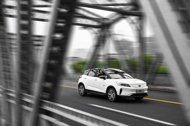 决战车界"高考"！在帝豪GSe面前，比亚迪e2和传祺GE3都自愧不如_搜狐汽车_搜狐网