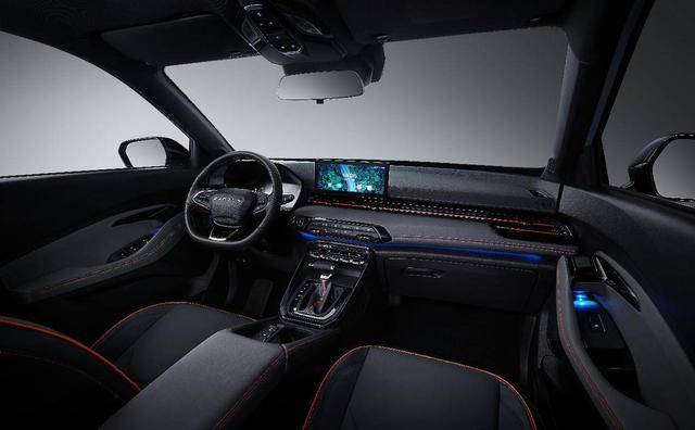 1.5T的SUV，新宝骏RS-3给出的答案是8.78万~9.88万元，值吗？_搜狐汽车_搜狐网