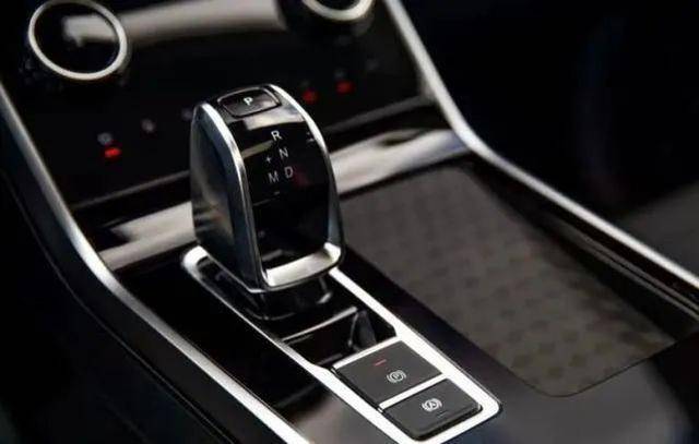 8万配齐1.5T和9CVT 全新瑞虎5x高能版“好开又聪明”_搜狐汽车_搜狐网