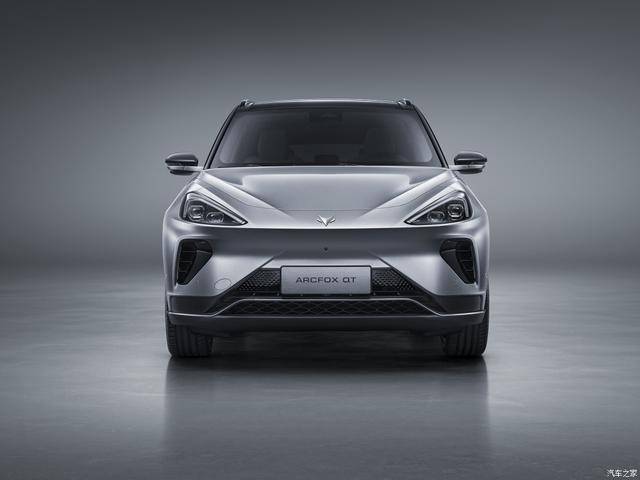 24.19万起的ARCFOX αT，狙击Model Y不够格_搜狐汽车_搜狐网