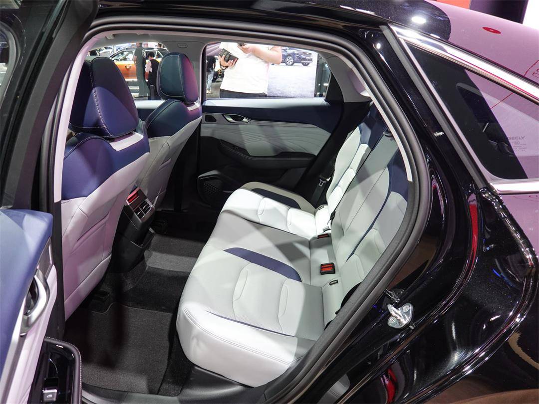 A级车全系2.0T起步？11.37万的吉利星瑞值得买吗？_搜狐汽车_搜狐网