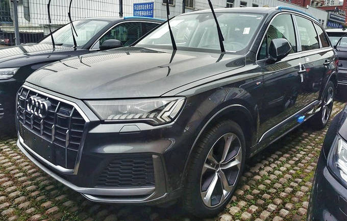 奥迪新款Q7到店实拍，配置升级，预售不涨价，车都能提了_搜狐汽车_搜狐网