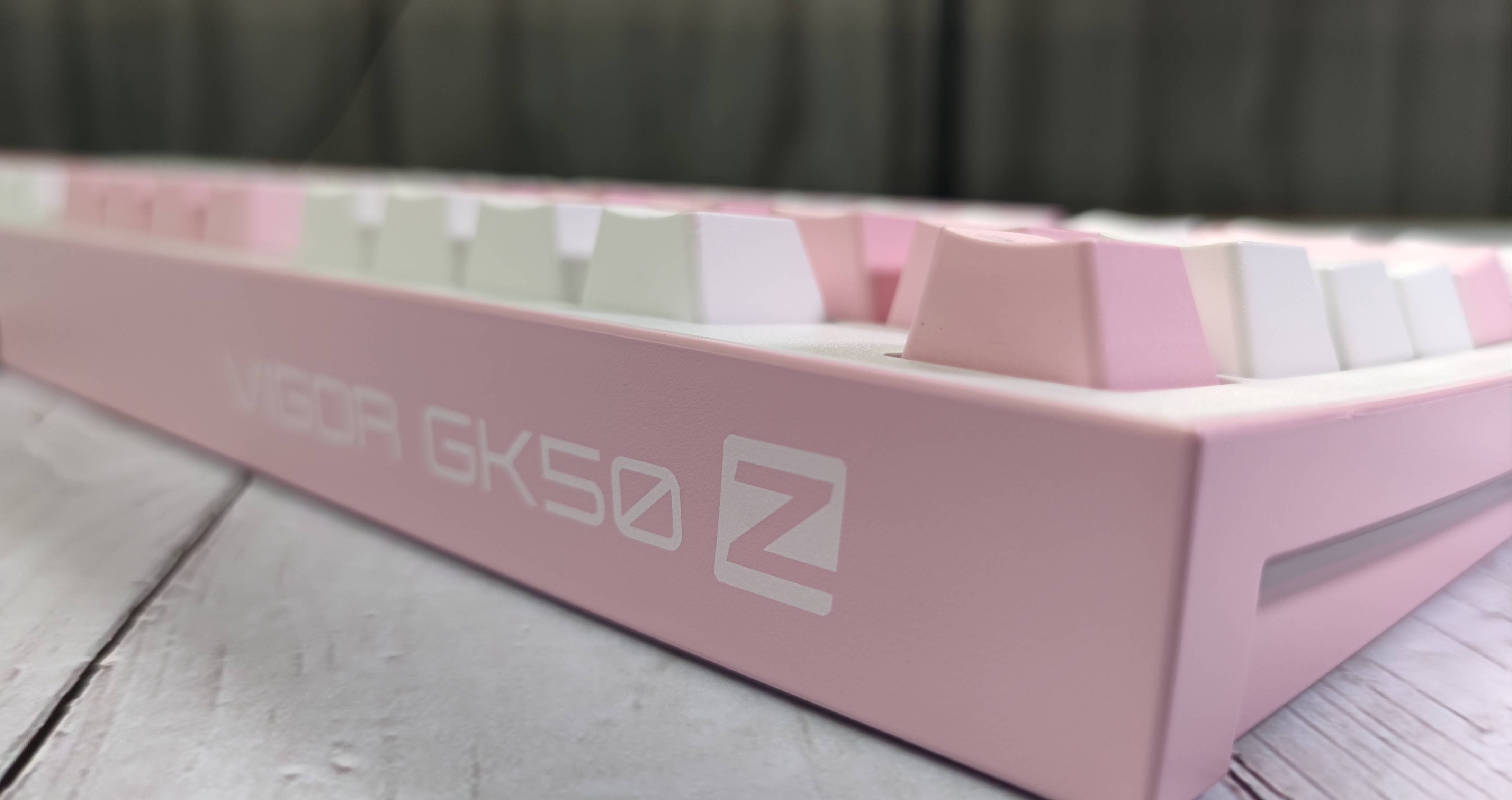 200不到也有好货，微星GK50Z PIXEL机械键盘体验，从此爱上了码字_搜狐汽车_搜狐网