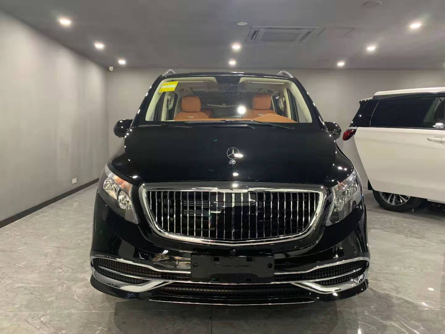 新款奔驰威霆2020款迈巴赫VS680版极致完美的设计_搜狐汽车_搜狐网