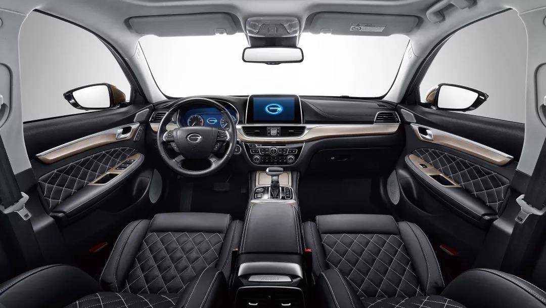 传祺GA8用奥迪A6L车长5米，吸睛十足_搜狐汽车_搜狐网