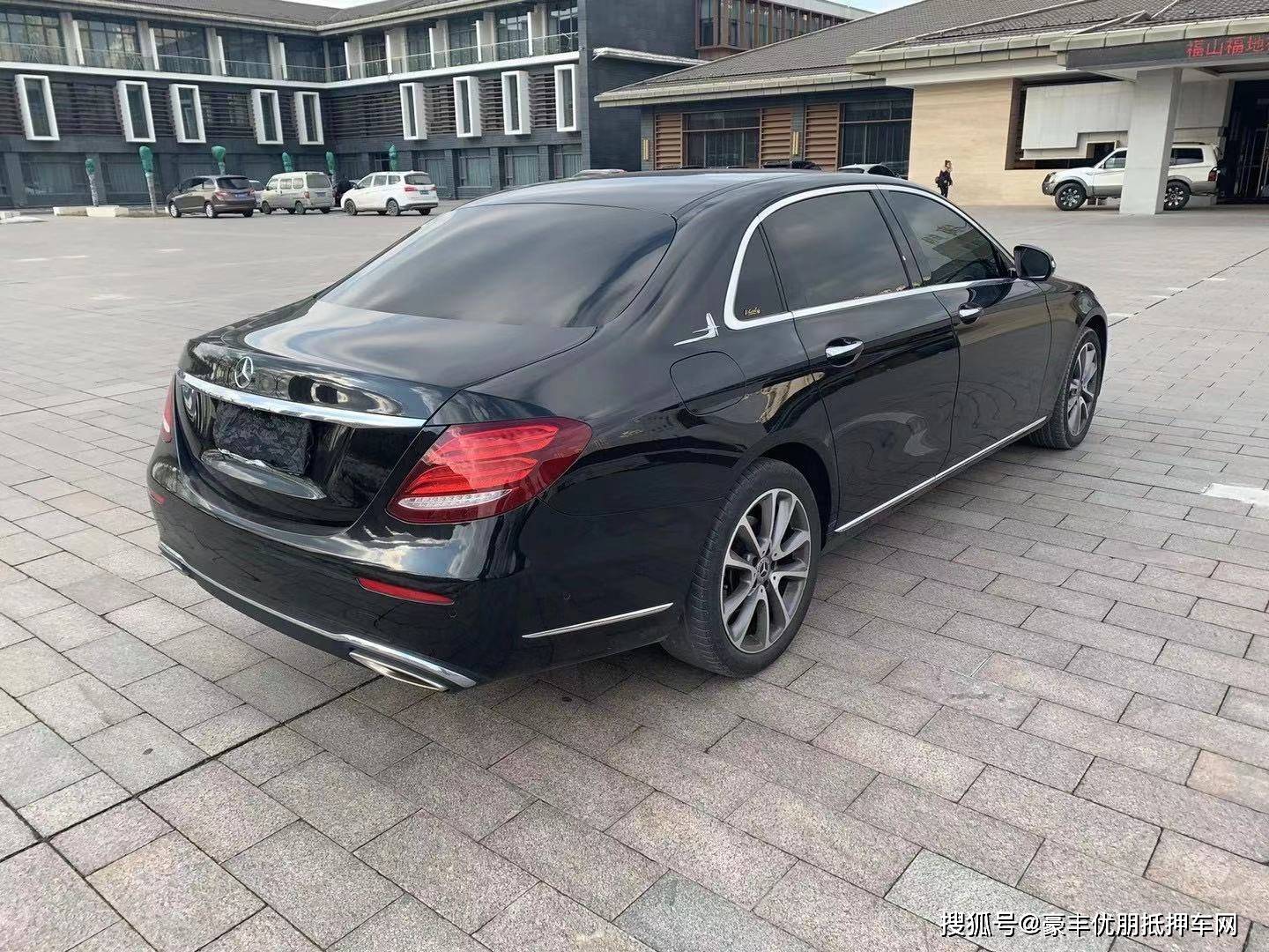 抵押车：17年奔驰E200L，运动大标，2.0t自动高配_搜狐汽车_搜狐网