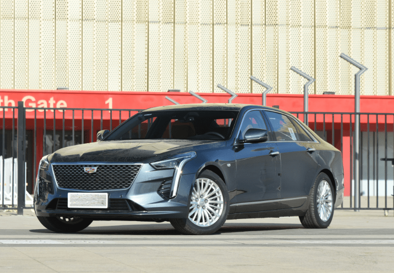 凯迪拉克CT6直接下探9万元，后驱+10AT+2.0T，比A4L还廉价_搜狐汽车_搜狐网