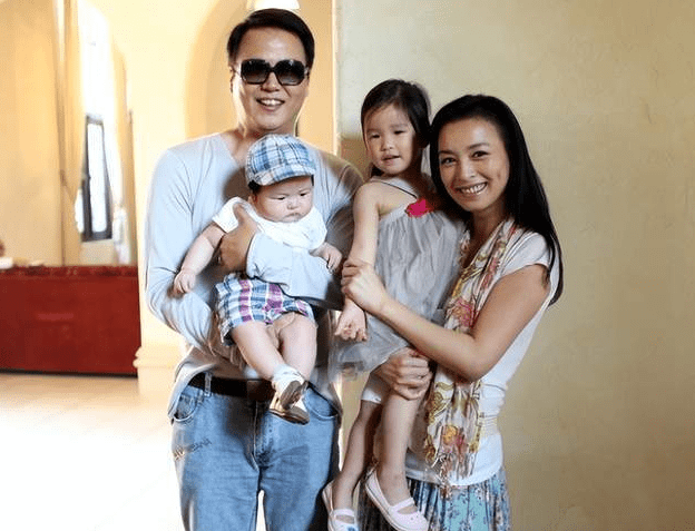 张庭大女儿林家菱晒热舞近照 小秀蛮腰长相似母亲 搜狐大视野 搜狐新闻