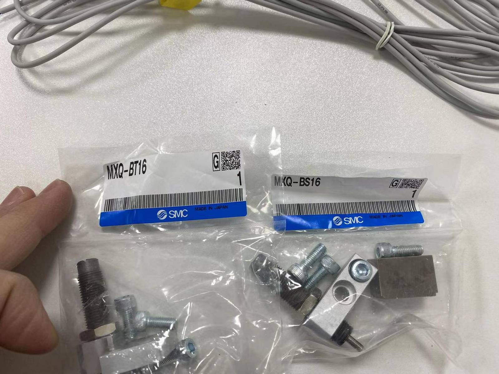 日本SMC 手转阀 VH202-02 气缸 MXQ16-75B-A93VL-搜狐大视野-搜狐新闻