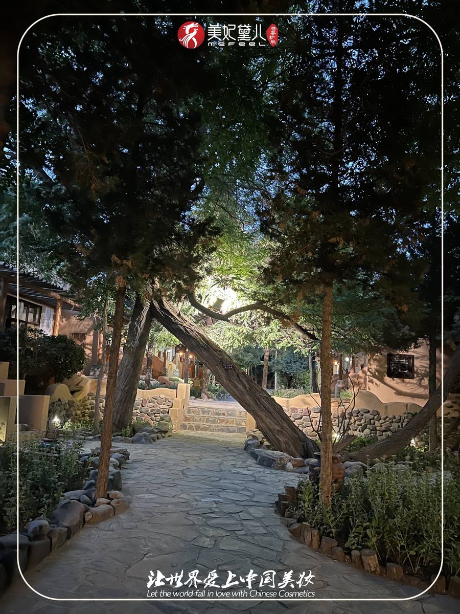 美妃黛儿：秋色宜人-搜狐大视野-搜狐新闻