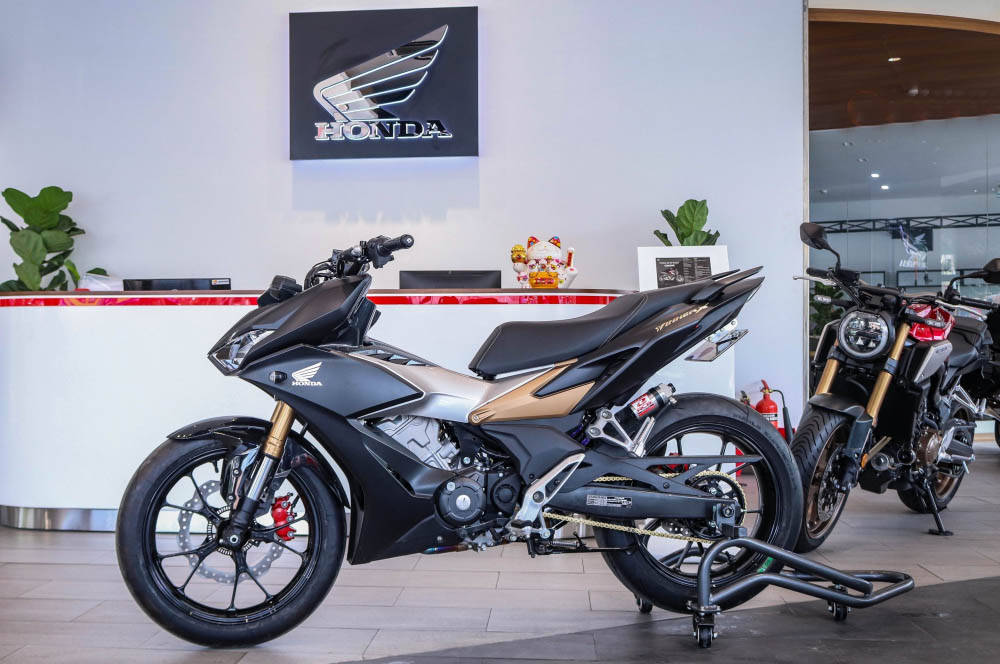 弯梁改出大排范 本田Winner X最牛改装现身越南_搜狐汽车_搜狐网