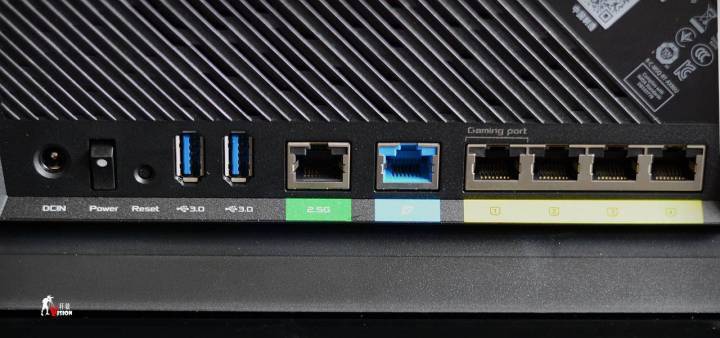 续写86U神话？新一代华硕RT-AX86U巨齿鲨WiFi 6电竞路由评测-搜狐大视野-搜狐新闻