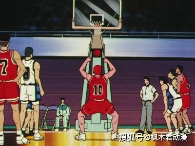 《灌篮高手》：罚球“导师”宫城与三井，樱木花道应该听谁的？_投篮