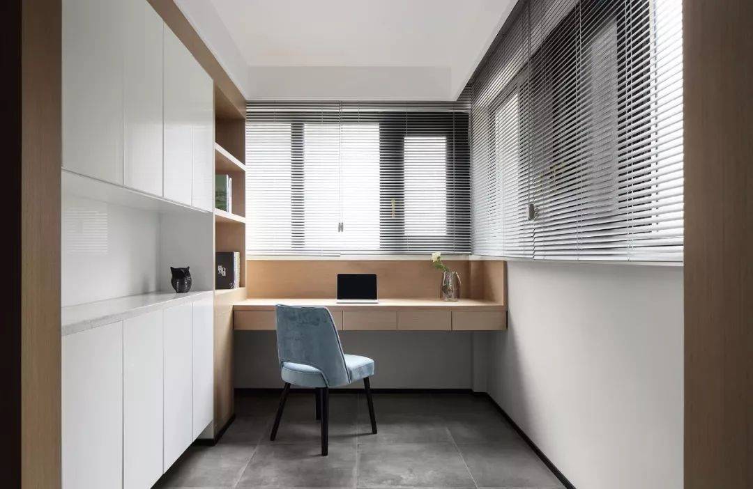 原来书桌柜还能这样设计，美观又省空间，比独立书房还好用！_抽屉