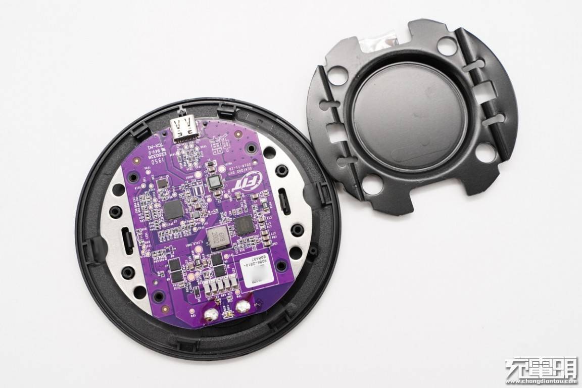 拆解报告：belkin贝尔金15W无线充电器WIA002-搜狐大视野-搜狐新闻