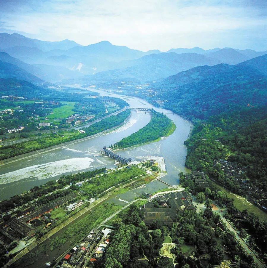 精华丨历史图腾、华夏印记，中国最美的50个古建筑，你去过几个？-搜狐大视野-搜狐新闻