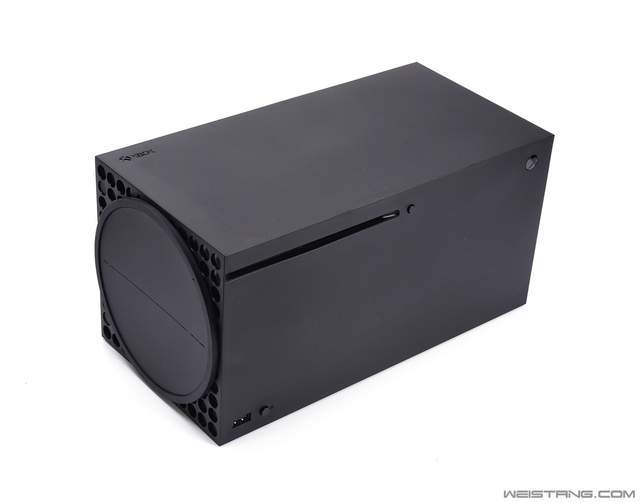 微软 Xbox Series X 主机上手体验_散热