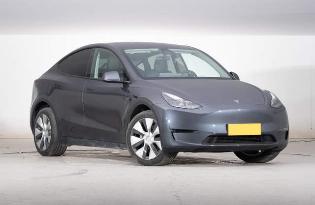 宝马iX3官降7万，价格进一步下探，买它还是Model Y？_搜狐汽车_搜狐网