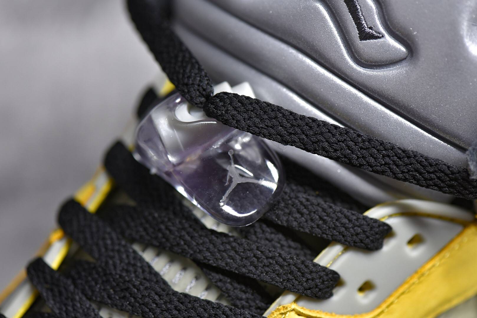 AJ5东京限定 Air Jordan 5 Tokyo 23 乔丹篮球鞋_后跟