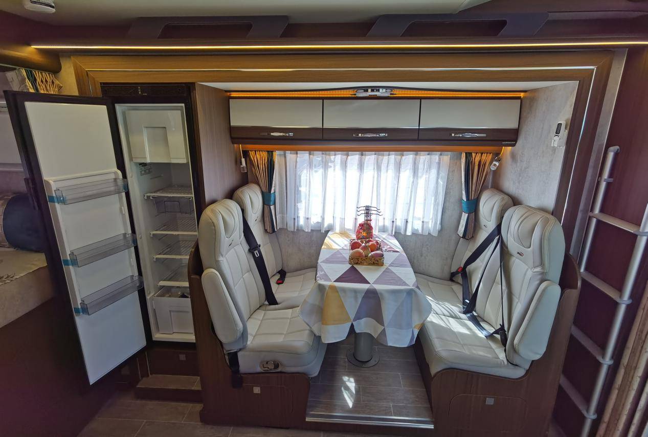 超大空间，时尚简约，这款双拓展瑞弗V820更适合时尚的您_搜狐汽车_搜狐网