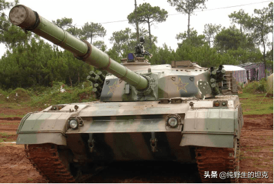 坚实的辉煌之路——记ZTZ96主战坦克_我军