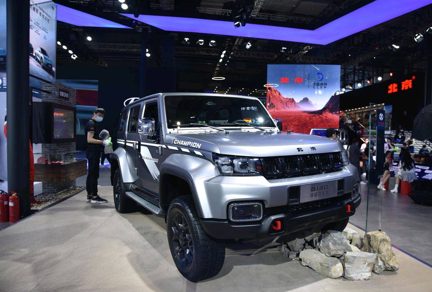 柴油2.0T引擎+四驱！全新BJ40实拍，双门版造型比吉姆尼还霸气！_搜狐汽车_搜狐网