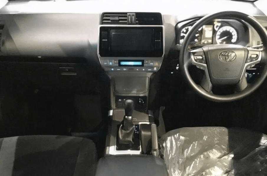 新款普拉多实车亮相，基于TNGA架构打造，搭载2.4T混动系统_搜狐汽车_搜狐网