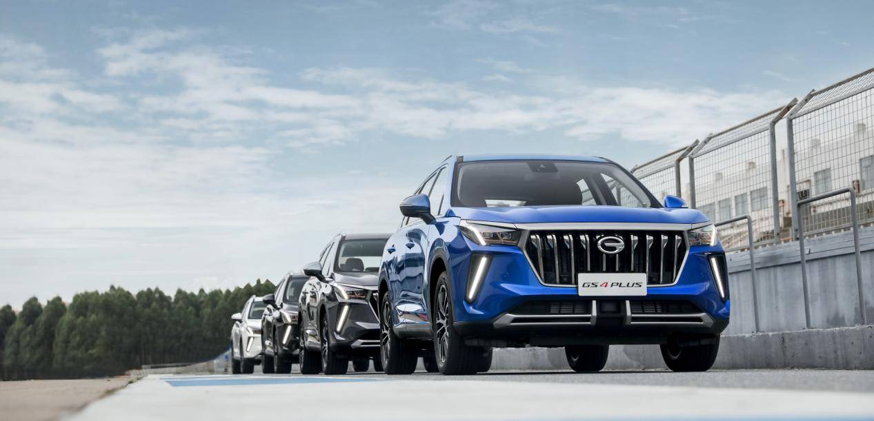 入门即高配的传祺GS4 PLUS真实吸引力如何？4S店走访一探究竟_搜狐汽车_搜狐网