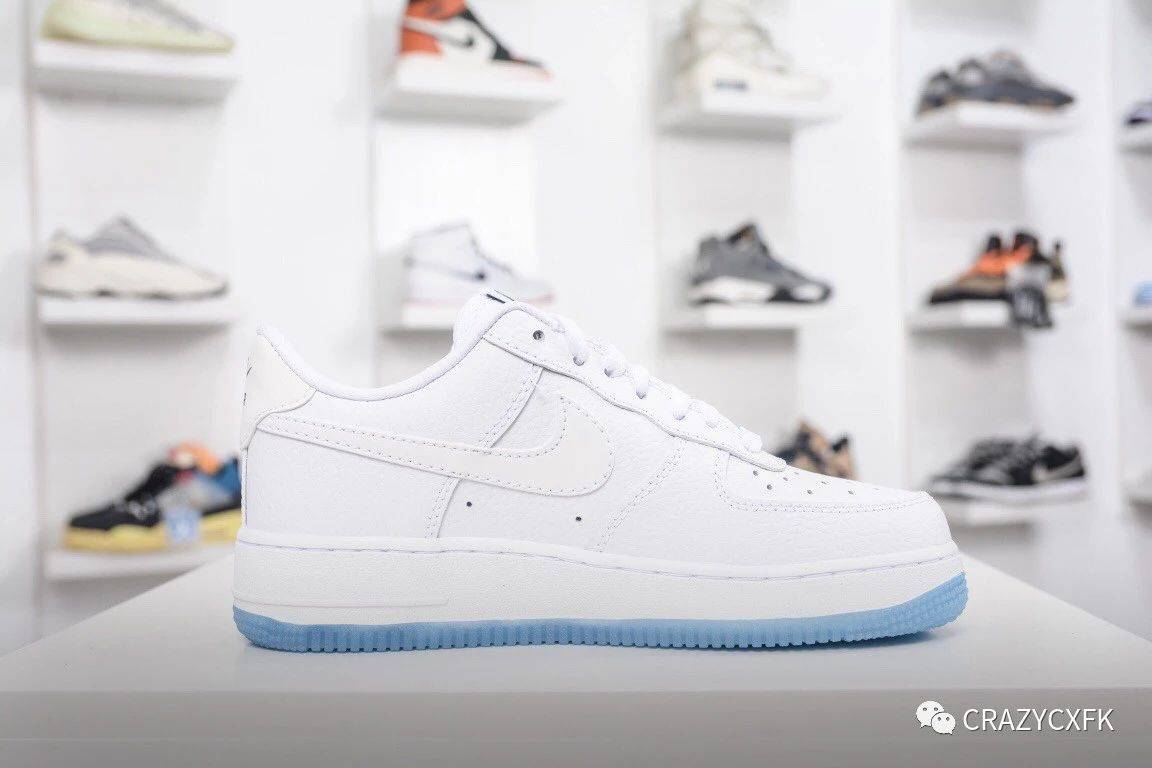 耐克空军一号 Nike Air Force 1 UV 白蓝紫外线热感应变色低帮运动板鞋_swoosh