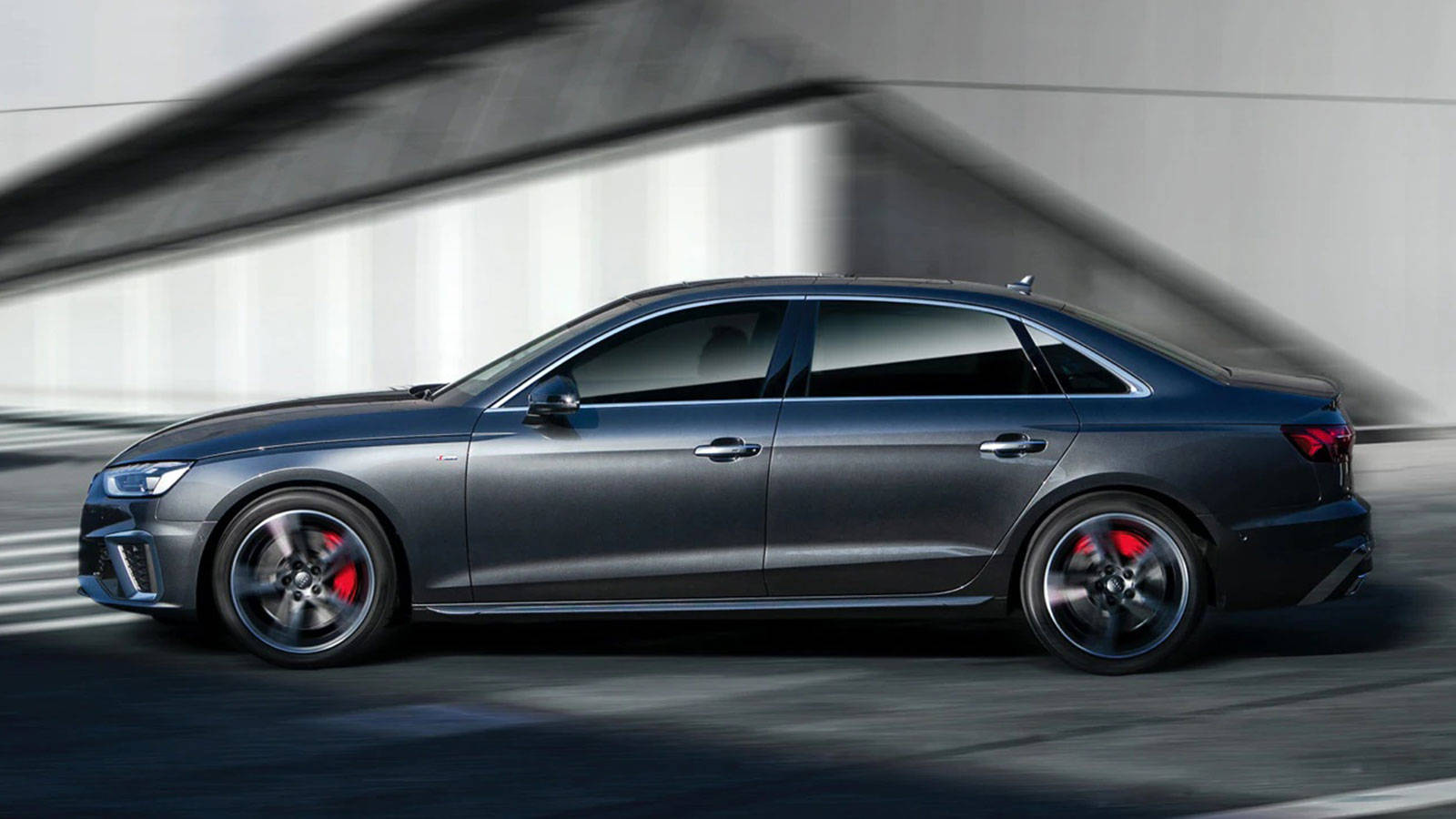 中高级家轿以价换量血拼 凯迪拉克CT5 VS奥迪A4L您会怎么选？_搜狐汽车_搜狐网