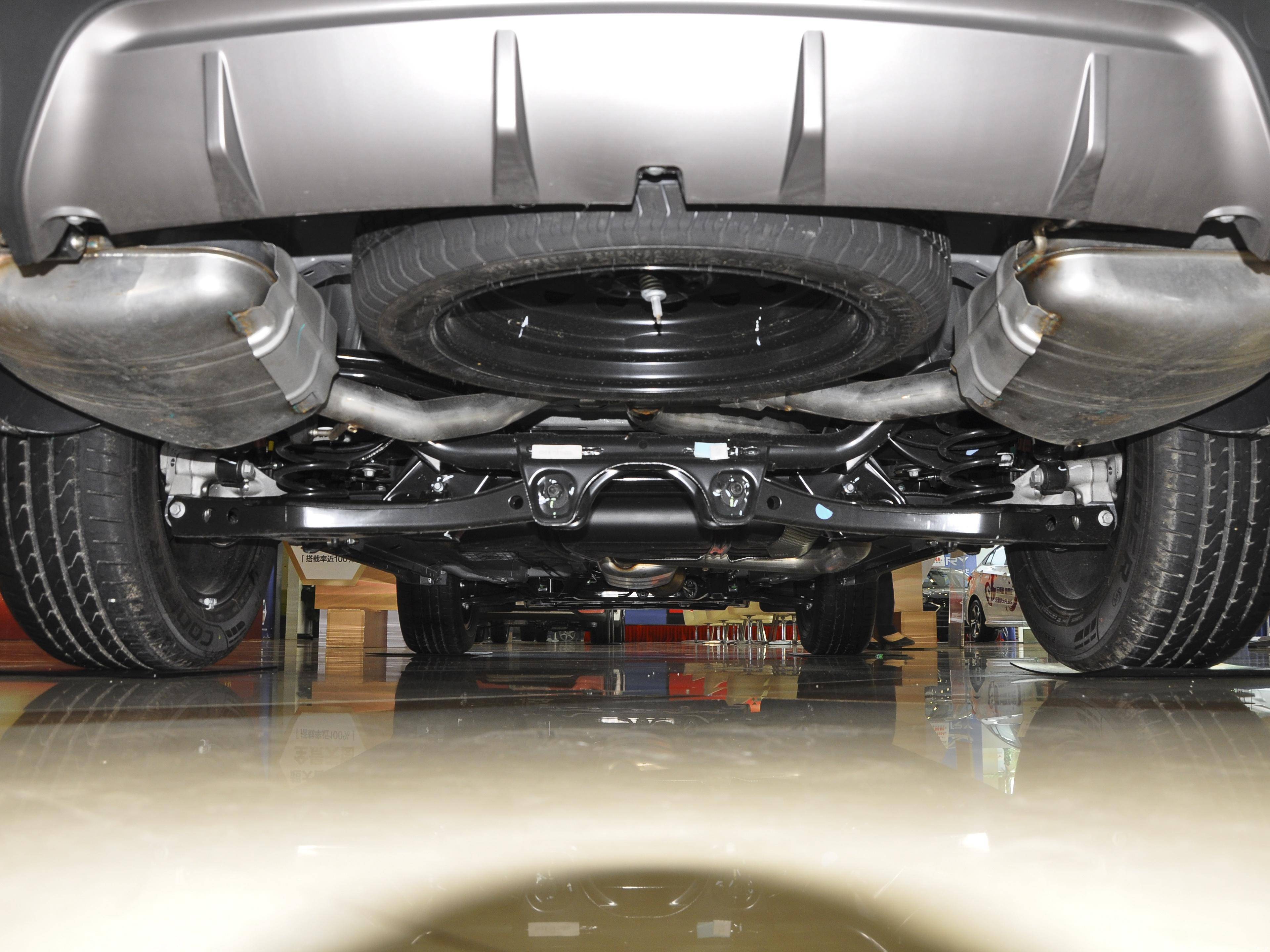 搭载“鲲鹏动力”2.0T+7DCT组合，2021款奇瑞-瑞虎8鲲鹏版测评！-搜狐大视野-搜狐新闻