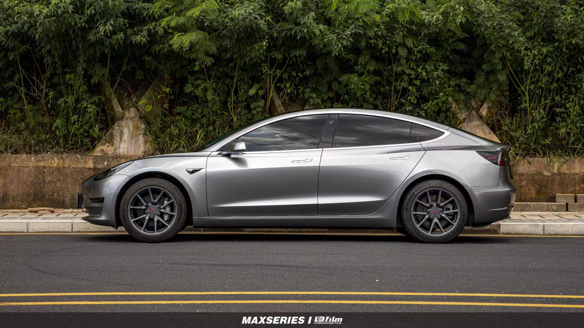 特斯拉-MODEL3汽车贴膜LB改色膜原厂漆GT银_搜狐汽车_搜狐网