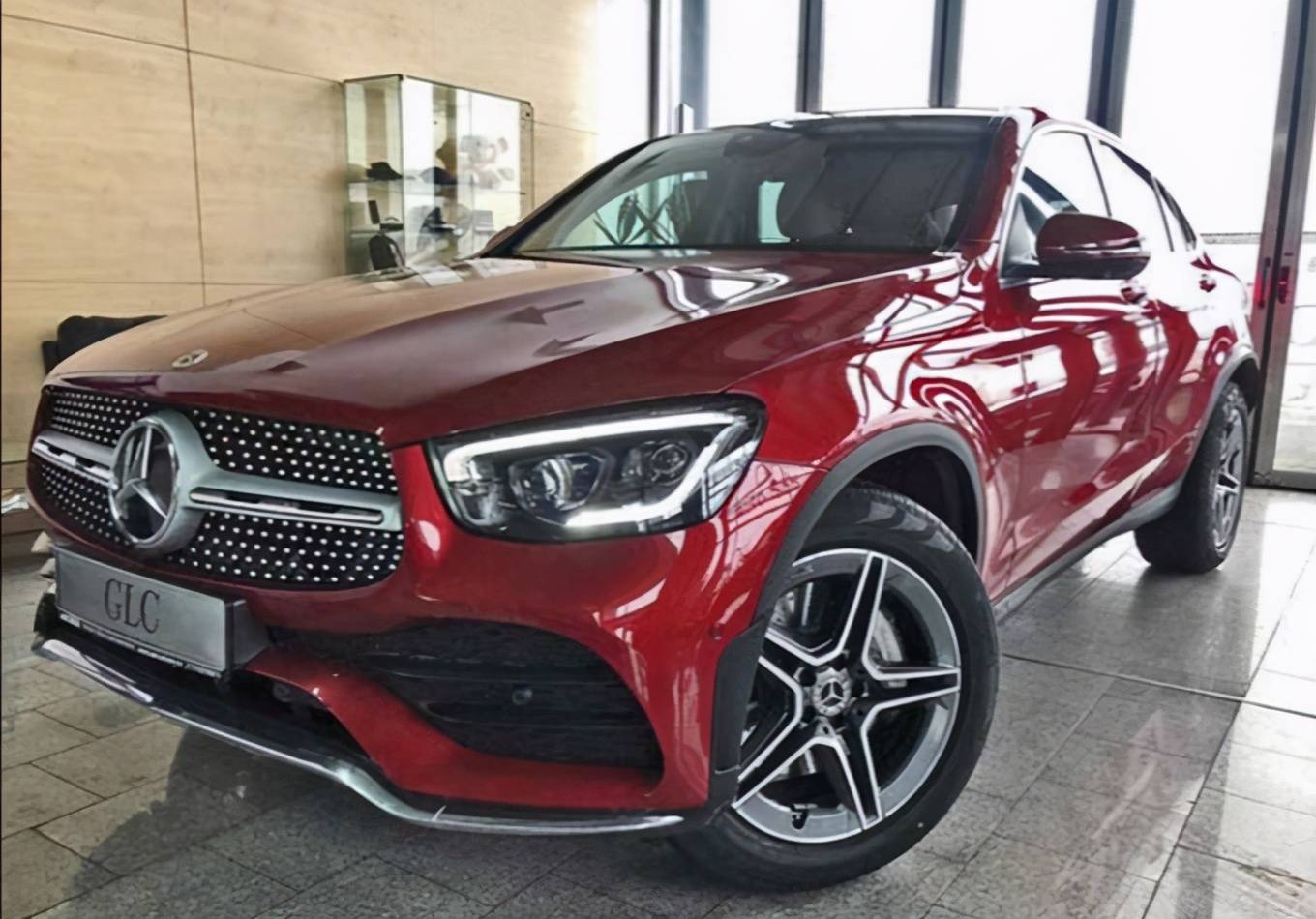 轿跑运动风浓郁！精致媲美X3，2.0T动力+9AT，比Q5帅气！_搜狐汽车_搜狐网