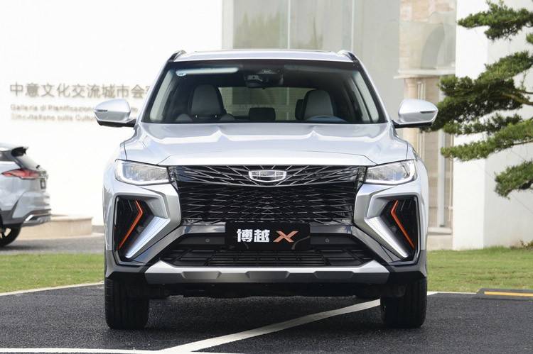 外观更加夸张，动力依然1.8T+7DCT，“魔改版”博越PRO还香吗？_搜狐汽车_搜狐网