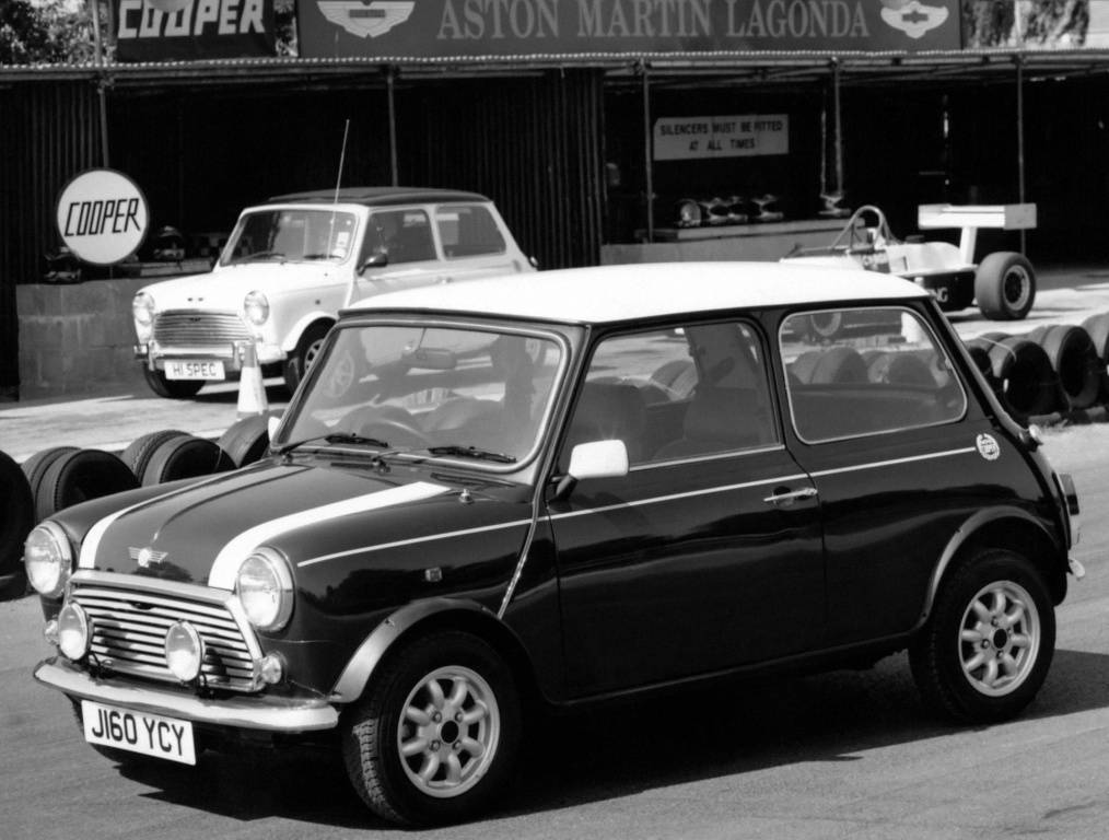 再创辉煌！Cooper版Mini的回归复活之路_搜狐汽车_搜狐网
