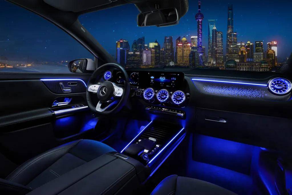 37万的EQA、44万的EQB，这难道就是“三叉星”的魅力？_搜狐汽车_搜狐网