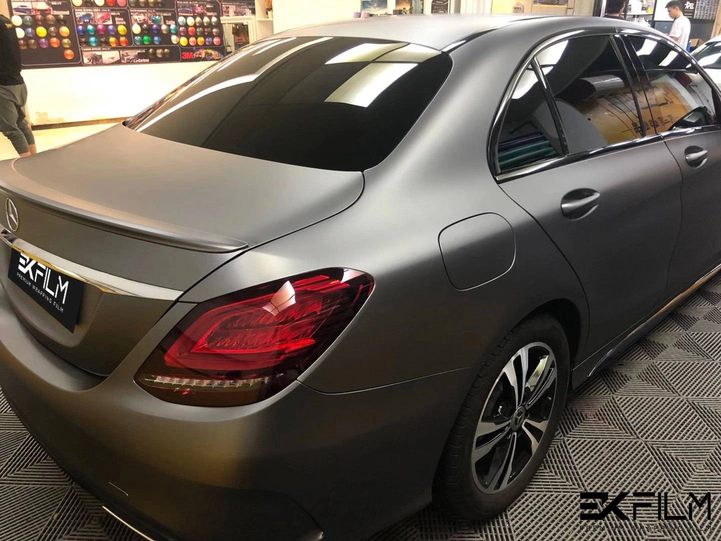 奔驰C200L汽车EK改色膜AMG山灰_搜狐汽车_搜狐网
