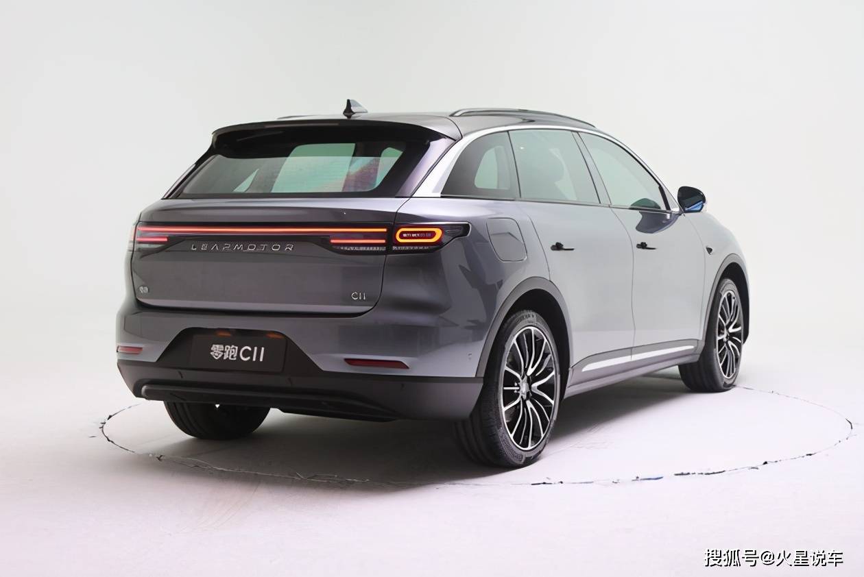 拒绝做“老头乐”，零跑C11配600km续航+越级配置，才卖15.98万起_搜狐汽车_搜狐网