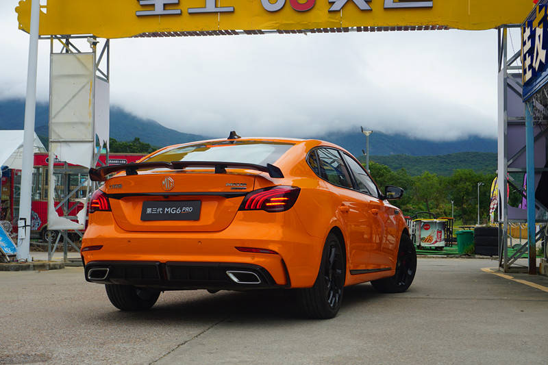 诠释运动的魅力 试驾第三代MG6 PRO_搜狐汽车_搜狐网
