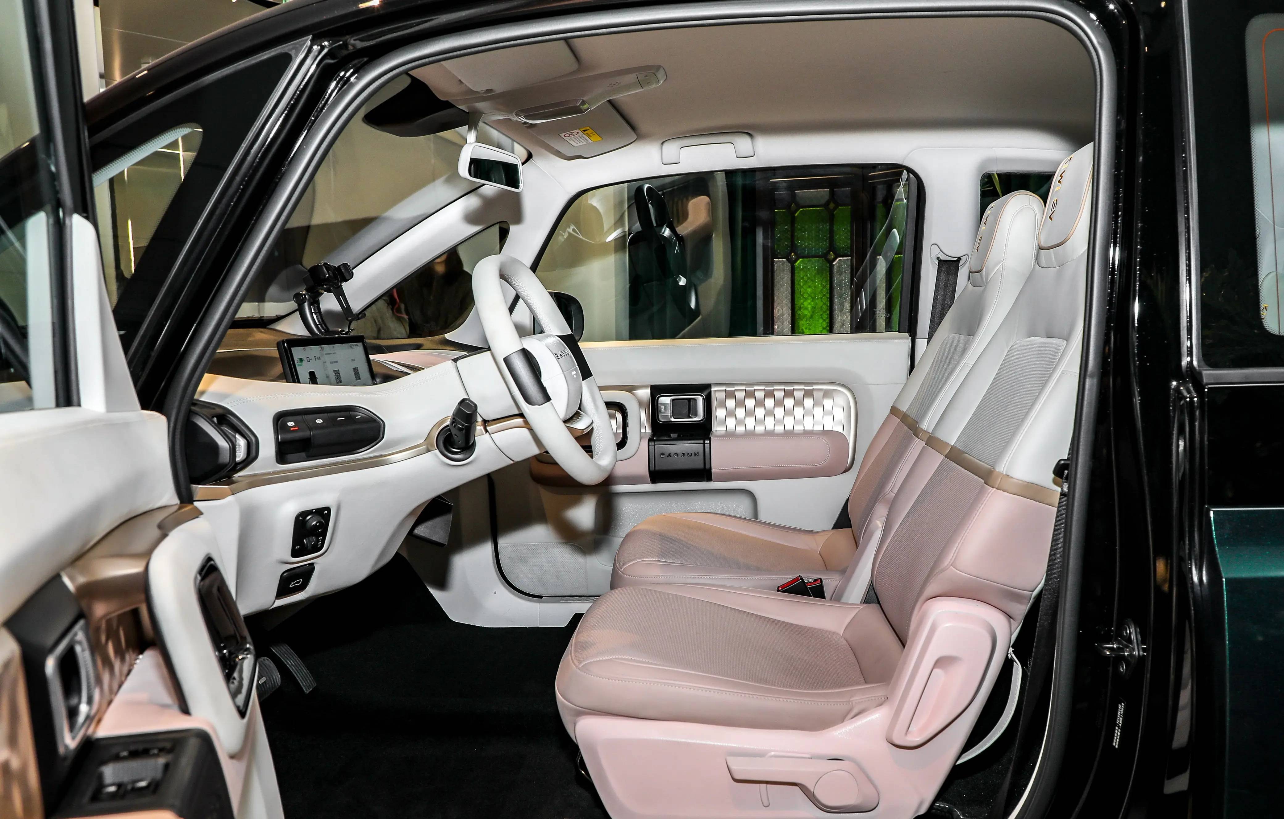 宝骏KiWi EV新增“时髦金”内饰，售价8.98万元，值得购买吗？_搜狐汽车_搜狐网