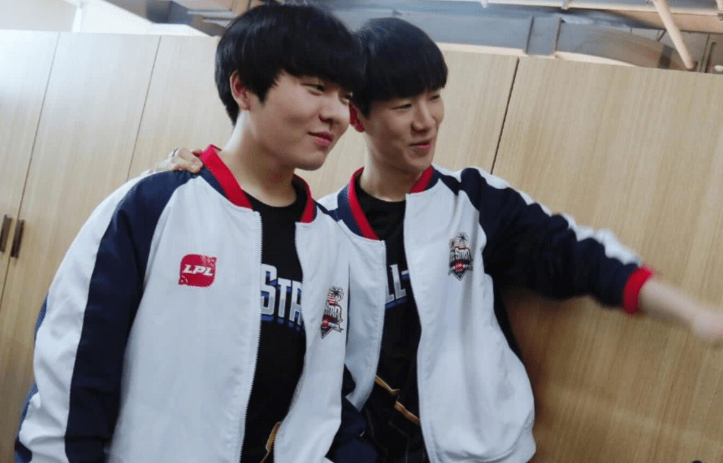 RNG小虎直播说漏嘴！Bin新东家敲定，“Rookie去哪”谜底揭晓_位置_上单_队伍