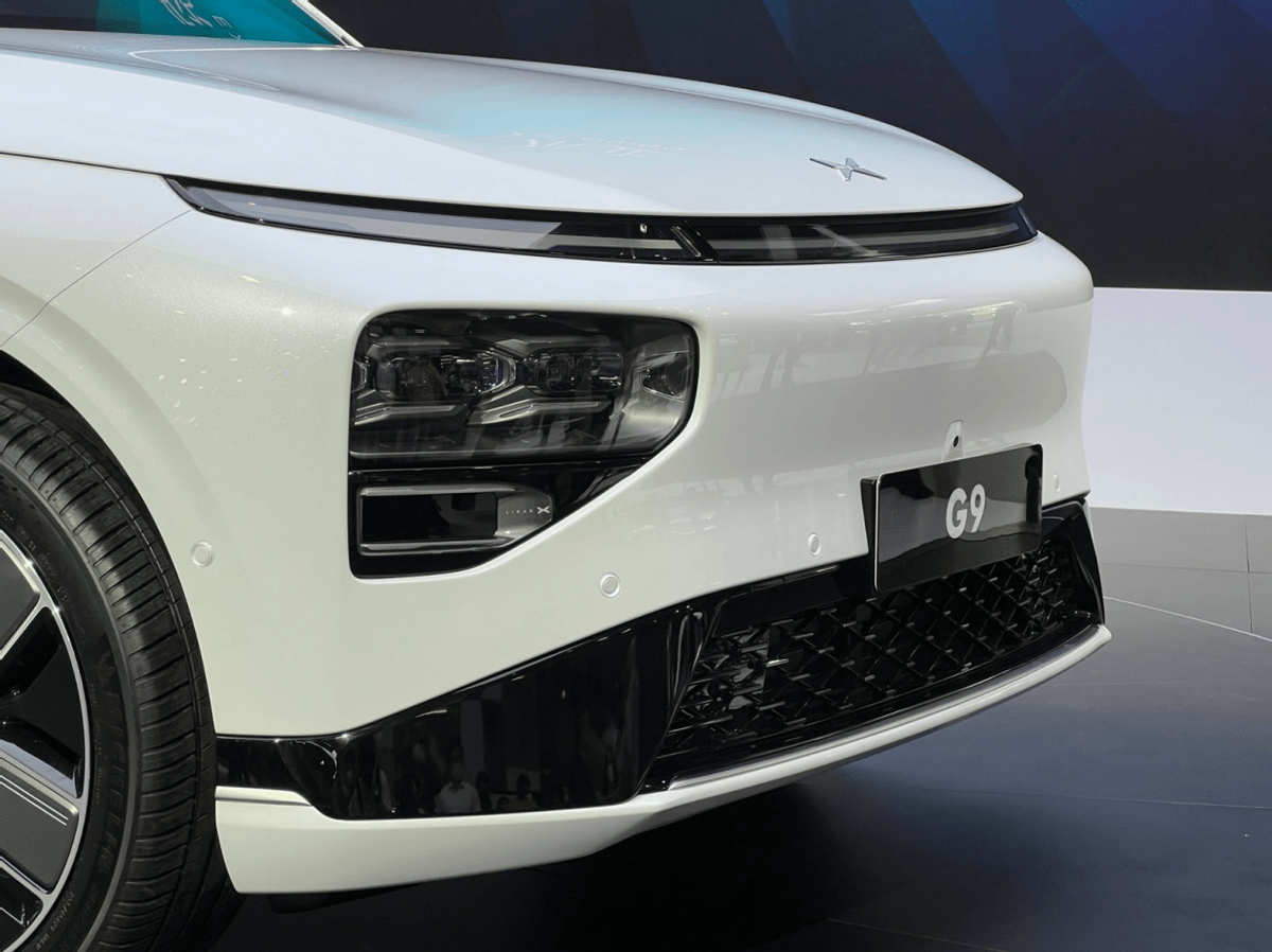 小鹏G9高调亮相，首搭XPILOT 4.0智能辅助驾驶系统_搜狐汽车_搜狐网