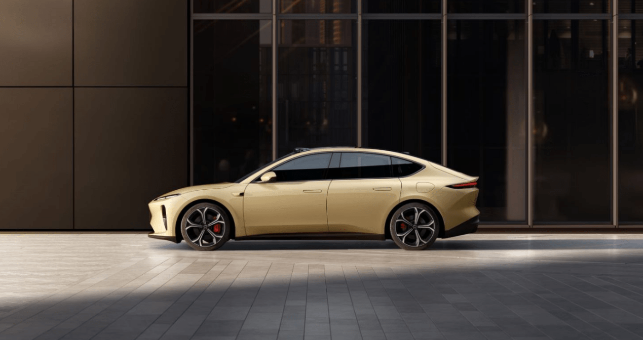 补贴前起售价25.8万元，蔚来ET5超长续航1000公里_搜狐汽车_搜狐网