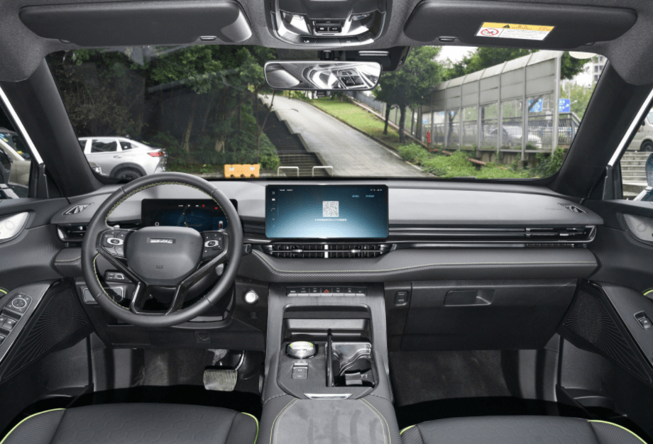 运动派SUV谁更值得买？哈弗H6S对比长安UNI-T_搜狐汽车_搜狐网