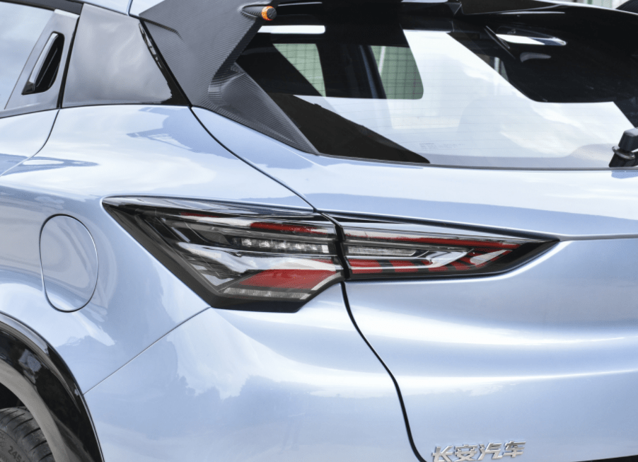 运动派SUV谁更值得买？哈弗H6S对比长安UNI-T_搜狐汽车_搜狐网