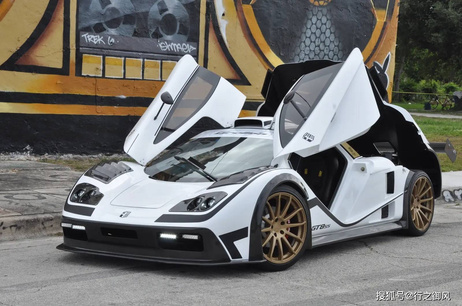 最佳模仿者：Grullon GT8 大奖赛版_搜狐汽车_搜狐网