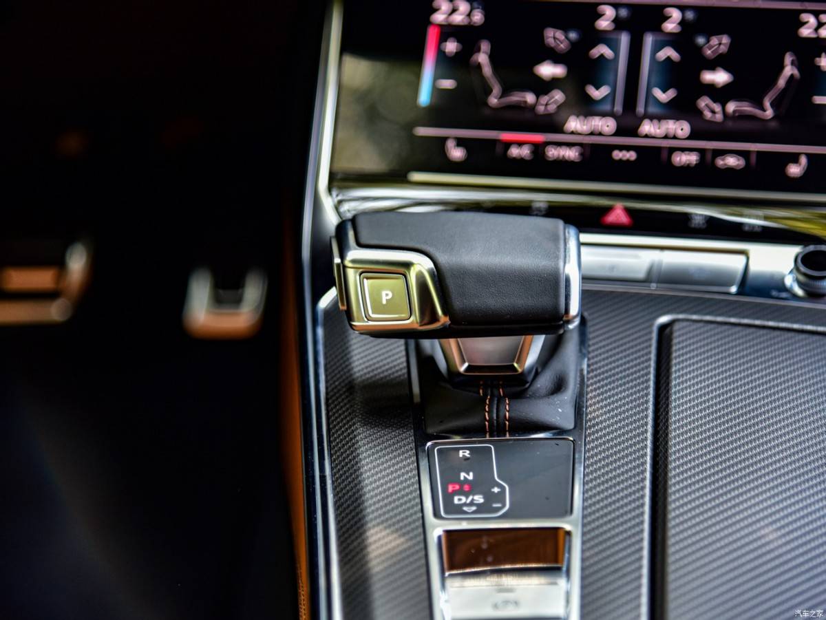 奥迪A7L来了45.97万起，奥迪A6L：先把我的优惠报一报_搜狐汽车_搜狐网