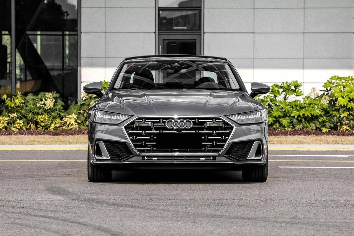 考虑“56E”不妨看看它，45.97万起，溜背颜值，解读奥迪A7L 2.0T_搜狐汽车_搜狐网