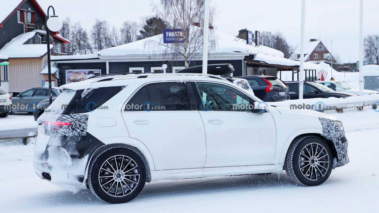 AMG GLE 53的路试谍照曝光，搭3.0T+48V轻混，是你的菜吗？_搜狐汽车_搜狐网