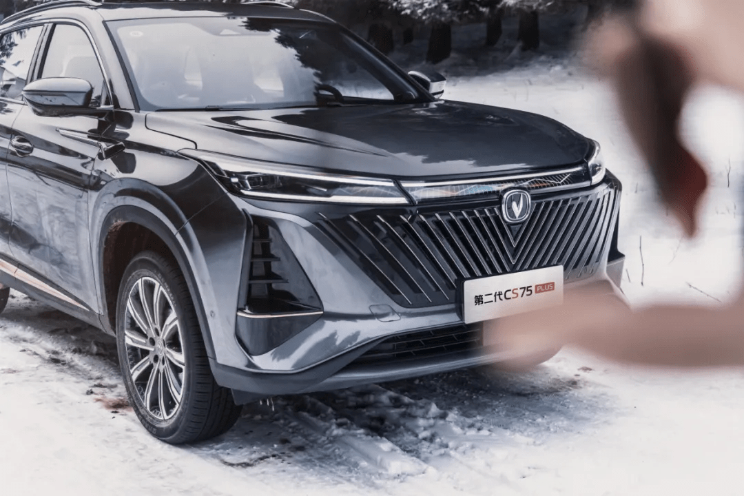 全系标配8at,第二代长安cs75plus再冲“高价值”suv 搜狐汽车 搜狐网